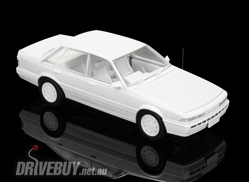Holden VL Calais Commodore 1/24 - DDA Plastic Model Kit| DriveBuy