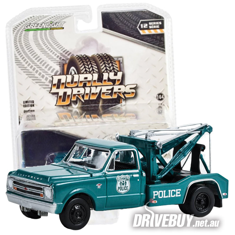 Greenlight NYPD Police 1967 Chevy C30 Dually Tow Truck 1/64| DriveBuy